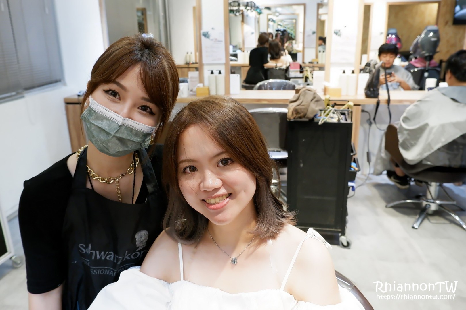 美髮-台北質感日式美髮沙龍推薦-W INFINITY SALON-擅長質感髮色&韓系捲髮的Amo髮型設計師推薦 – Rhiannon 宜庭